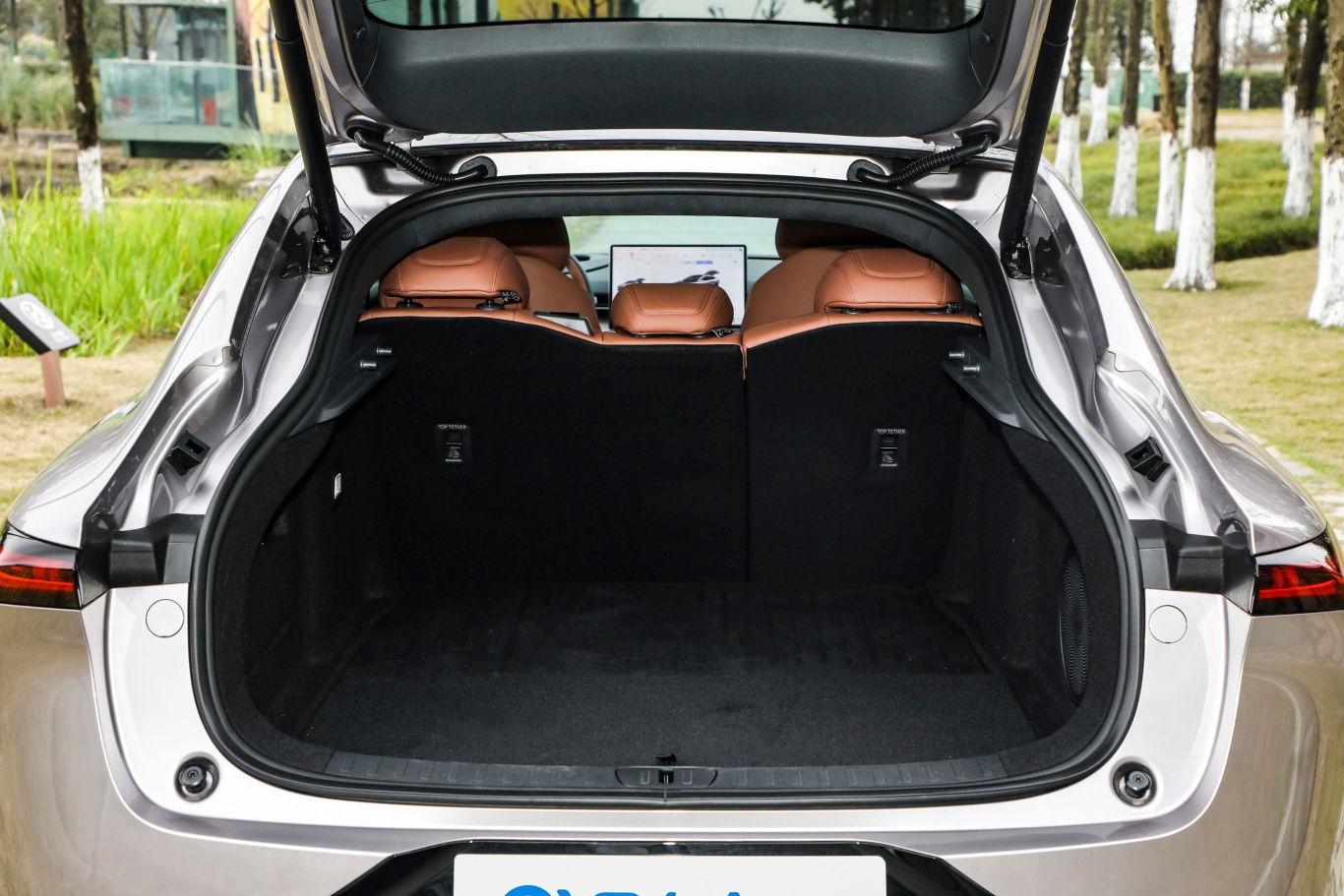 【长安启源A07纯电 真香版 710km 旗舰版后备厢空间特写图片-汽车图片大全】-易车