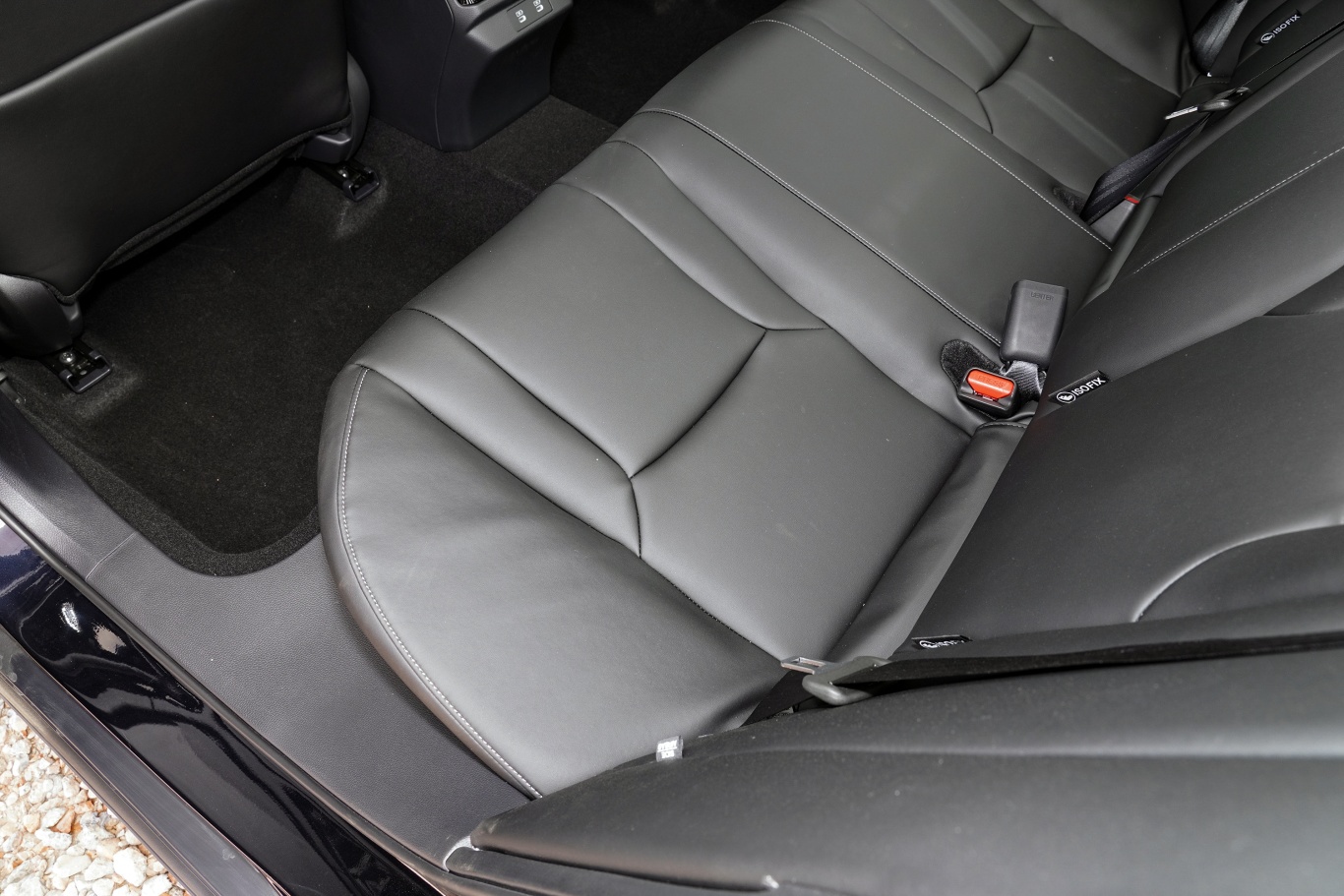 【雅阁 e:PHEV2.0L 82km 豪华版后排空间图片-汽车图片大全】-易车