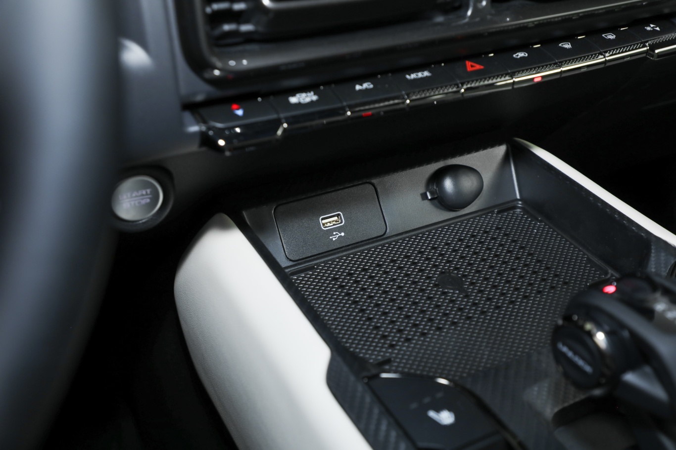 【哈弗猛龙PHEV1.5T Hi4 145km 穿越版中控图片-汽车图片大全】-易车