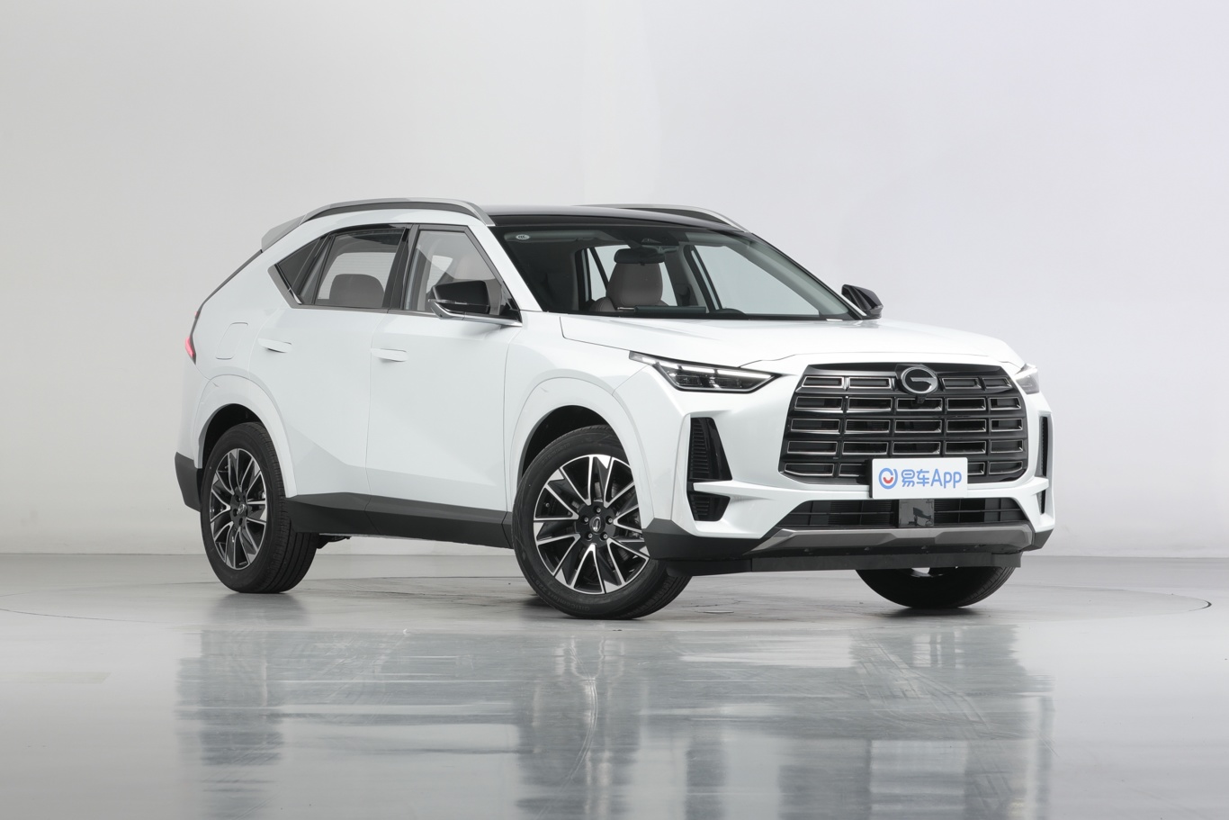 【传祺GS4MAX 1.5T 旗舰版侧前45度车头向右水平图片-汽车图片大全】-易车