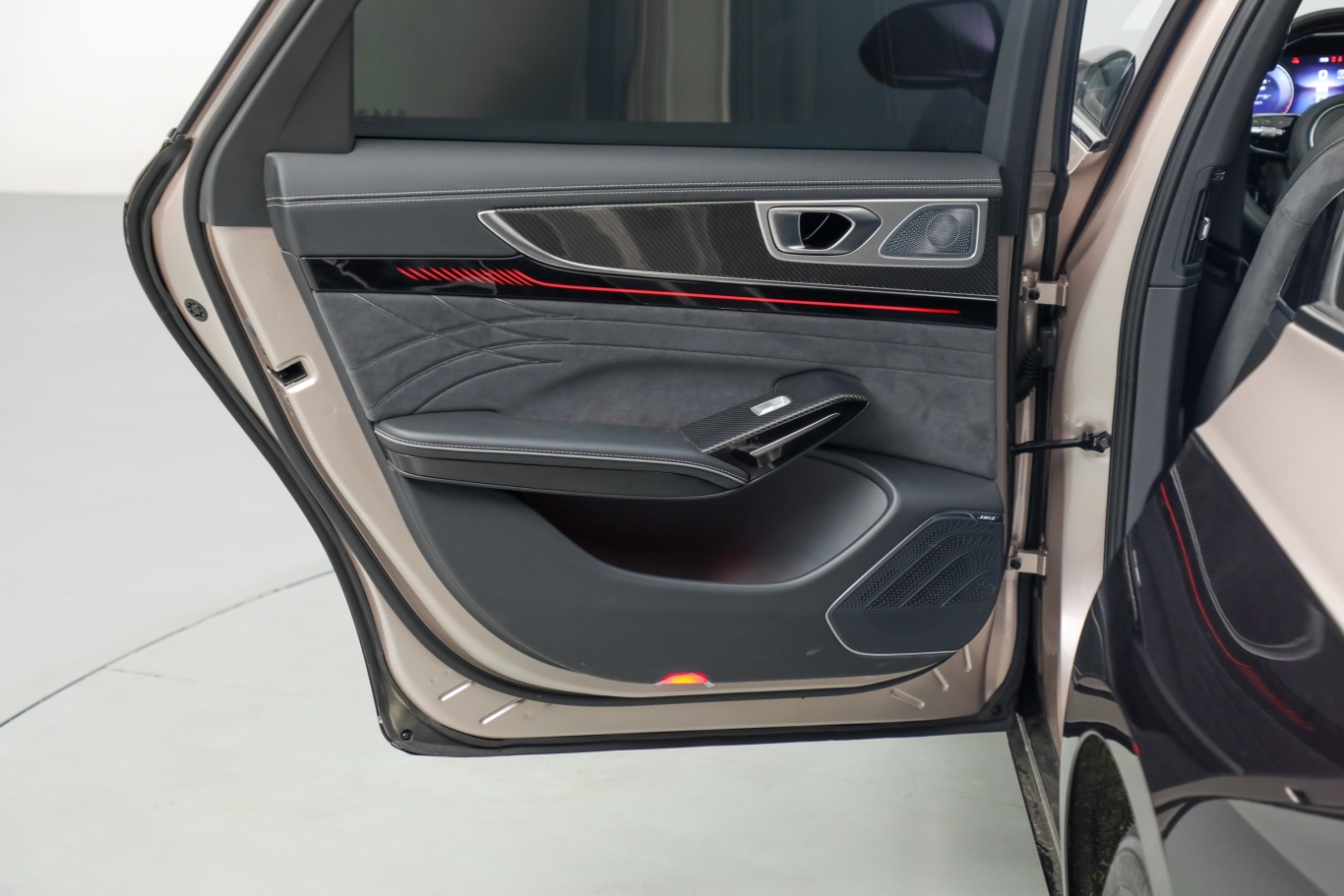 【红旗H93.0T 四驱旗领私享风尚版 4座后排功能图片-汽车图片大全】-易车