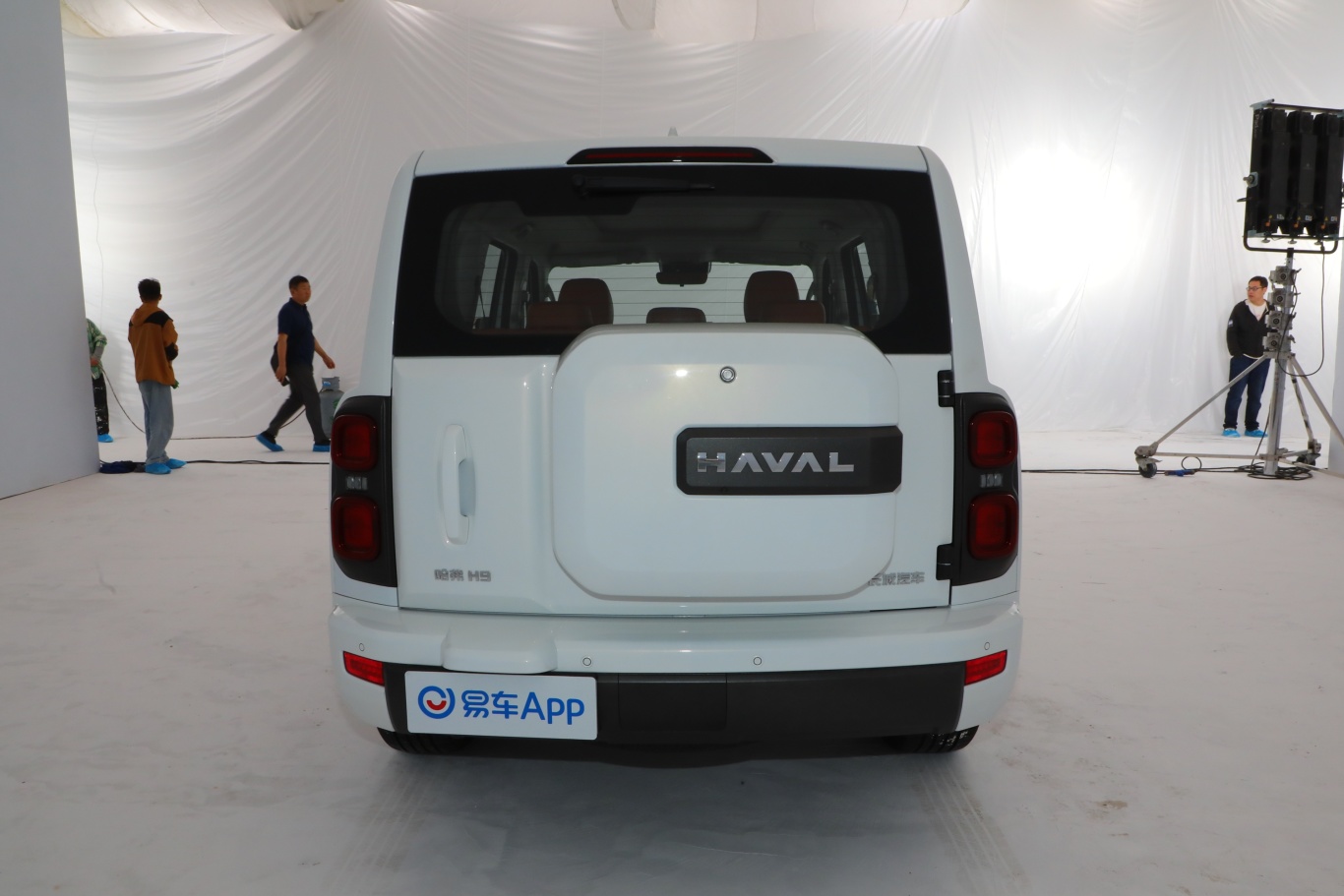 【哈弗H92.4T 拓境版 5座 柴油正后水平图片-汽车图片大全】-易车