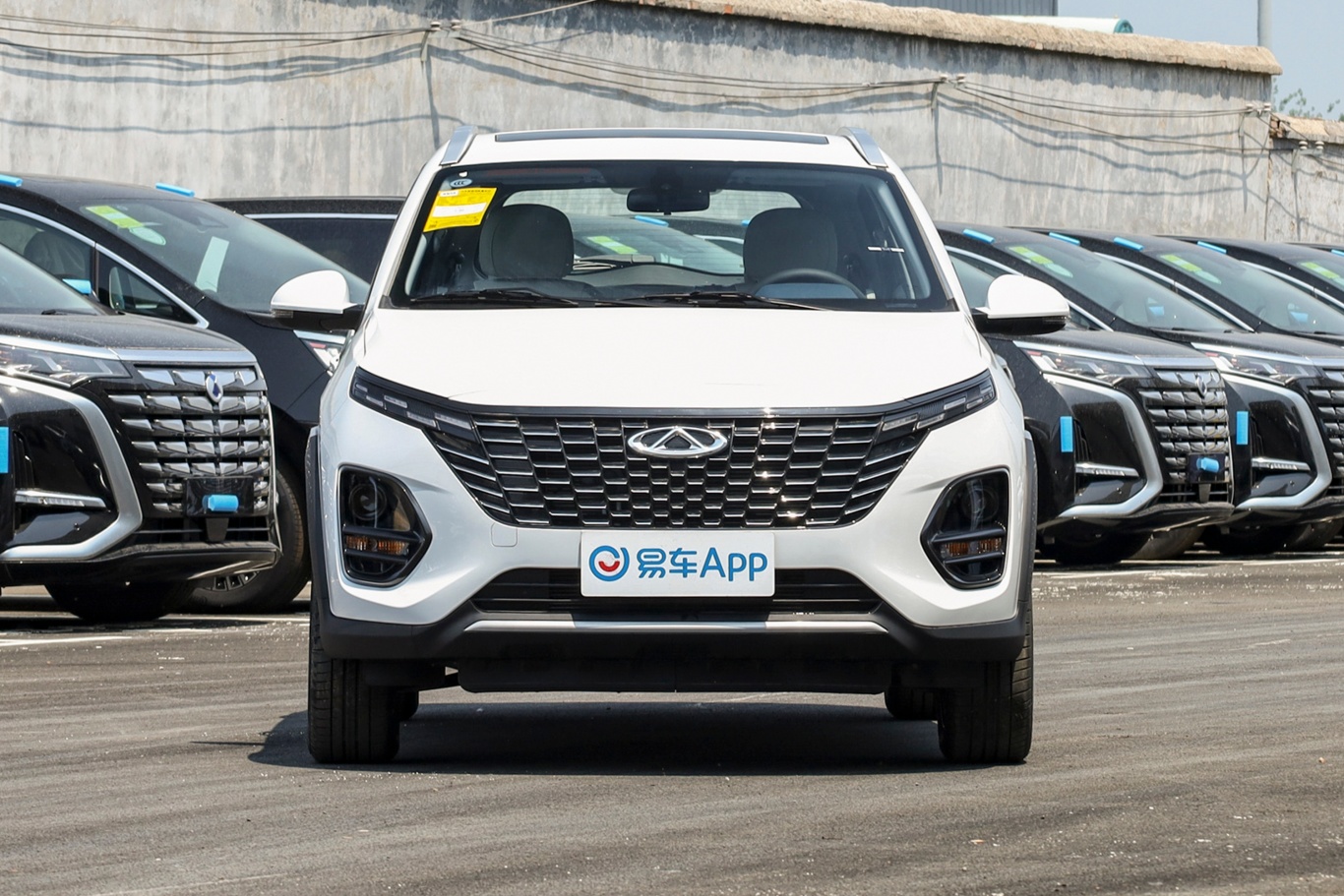 【瑞虎3x惠民版 1.5L CVT时尚型正前水平图片-汽车图片大全】-易车