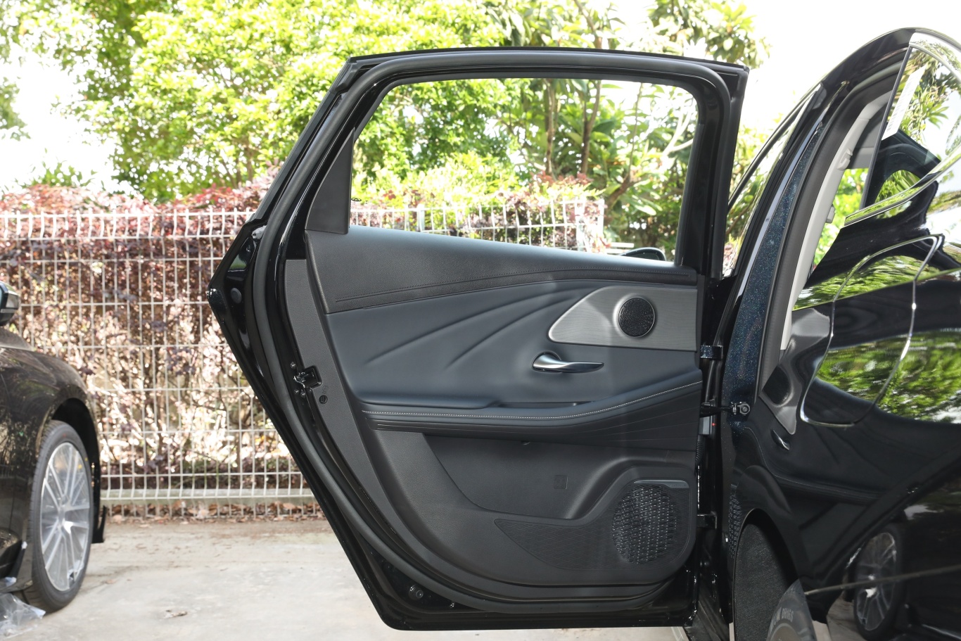 【风云A8远航版 1.5T 127km 标准型驾驶员侧后车门图片-汽车图片大全】-易车