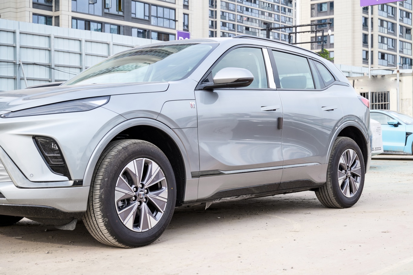 【别克E5515km 先锋Pro版外观细节图片-汽车图片大全】-易车