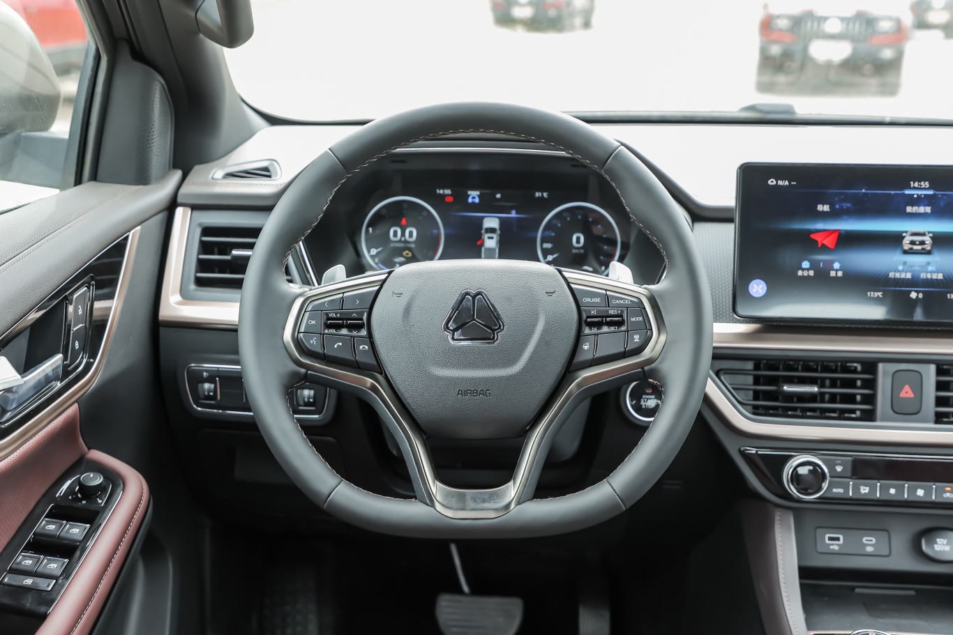 【搏胜搏胜S7 乘用型 2.0T 自动四驱标轴尊享版 柴油方向盘图片-汽车图片大全】-易车