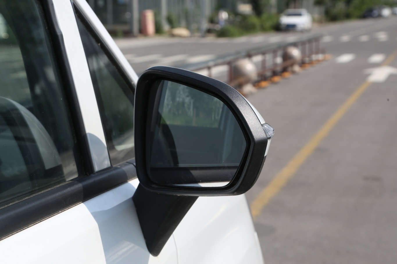 【锐胜王牌M72.0L 手动长轴舒适型 7座 CNG外观细节图片-汽车图片大全】-易车