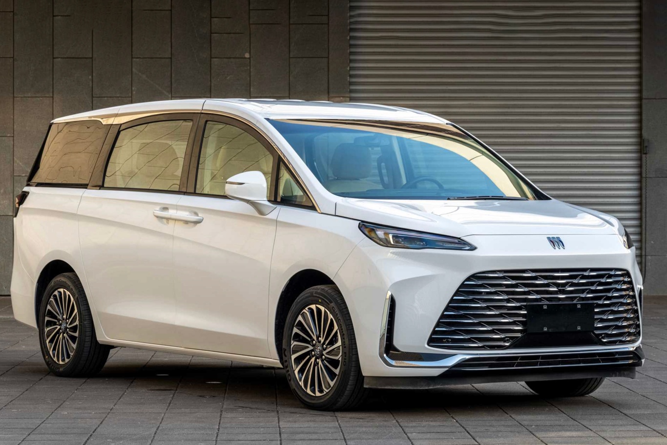 【别克GL8图片-汽车图片大全】-易车