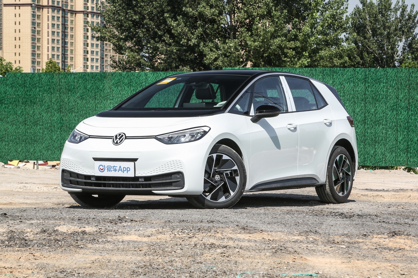 【大众ID.3聪明款 450km 出众氧气版侧前45度车头向左水平图片-汽车图片大全】-易车
