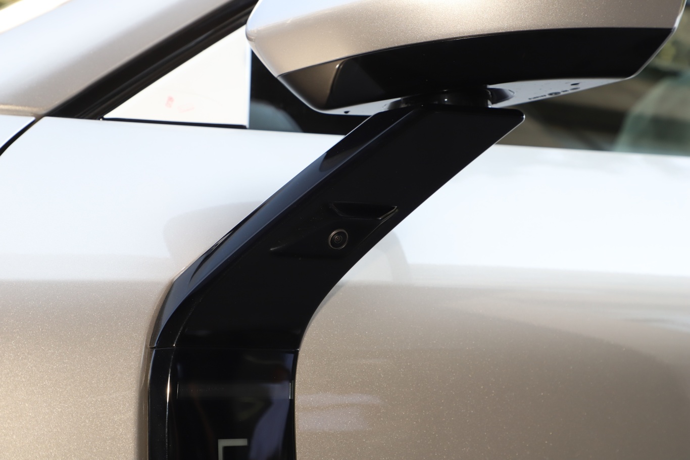 【领克08 EM-P1.5T 245km 前驱超长续航Pro外观细节图片-汽车图片大全】-易车