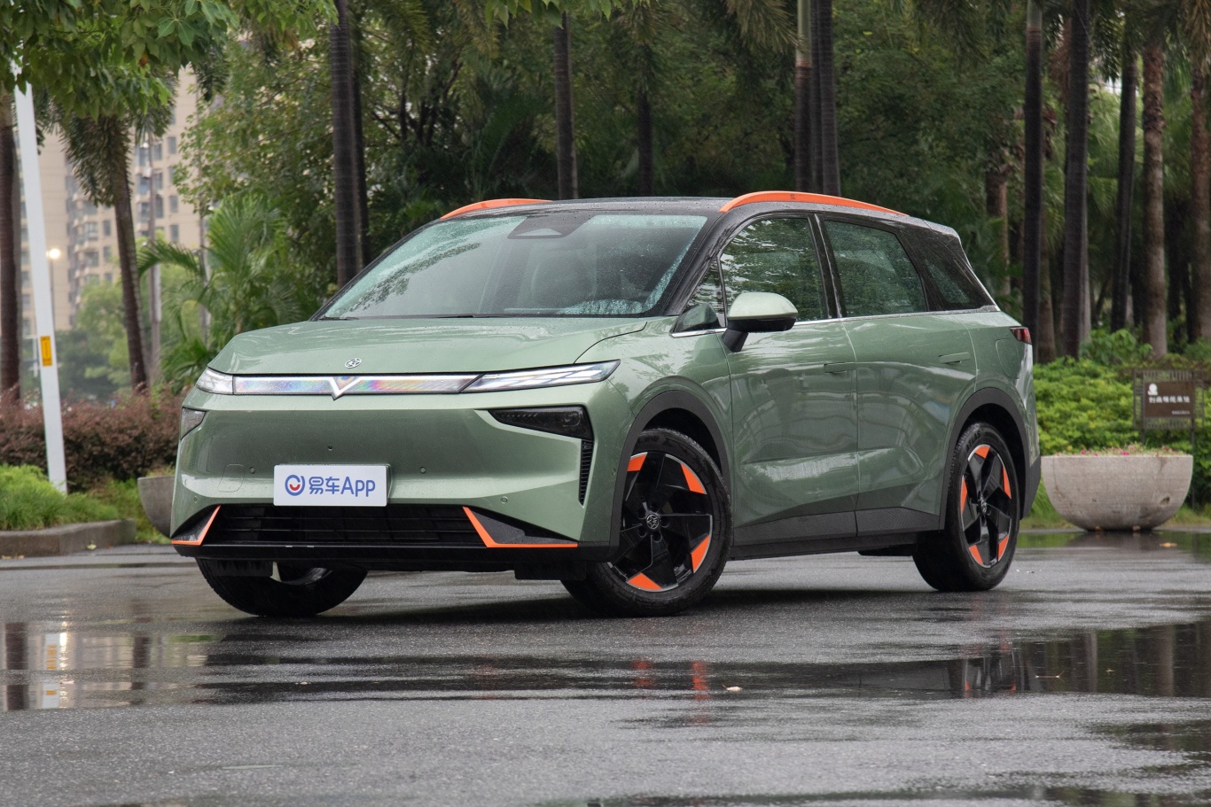 【启辰VX6大平层 520 Max侧前45度车头向左水平图片-汽车图片大全】-易车