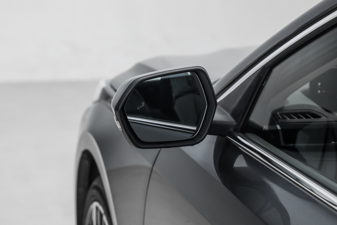 【长安启源A05真香版 1.5L 145km 卓越型后视镜镜面图片-汽车图片大全】-易车