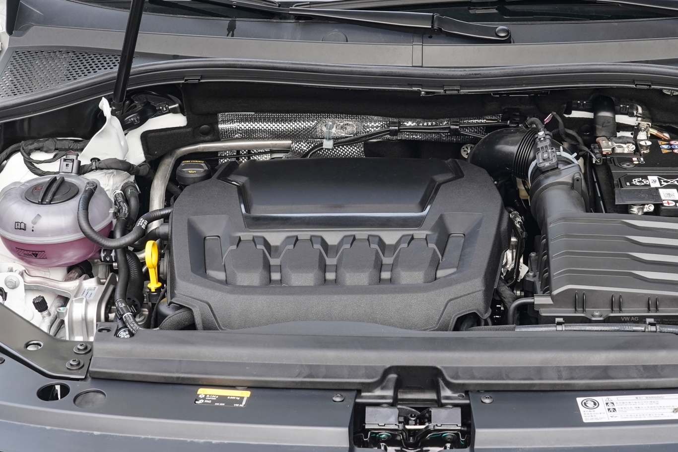 【途观L330TSI 两驱R-Line龙耀版 5座发动机/电机特写图片-汽车图片大全】-易车