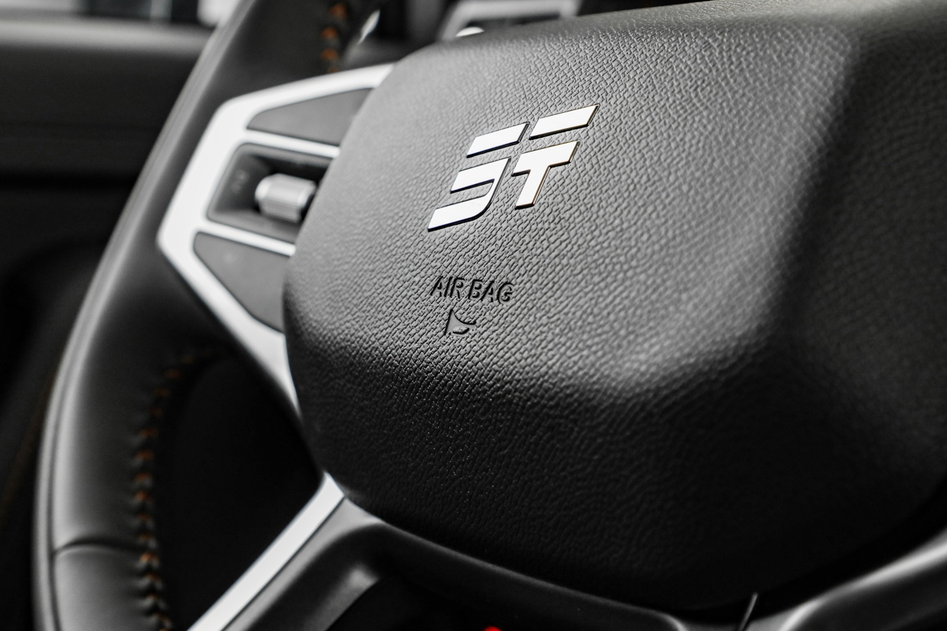 【山海T11.5T 150km 两驱向海版主驾安全气囊图片-汽车图片大全】-易车