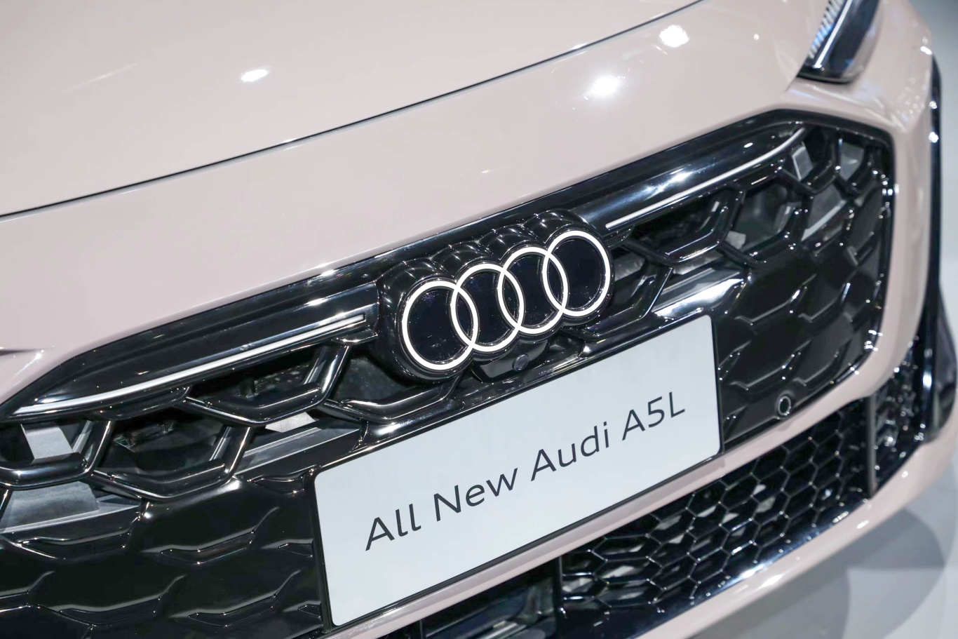 【奥迪A5L2.0T 运动版 quattro外观细节图片-汽车图片大全】-易车