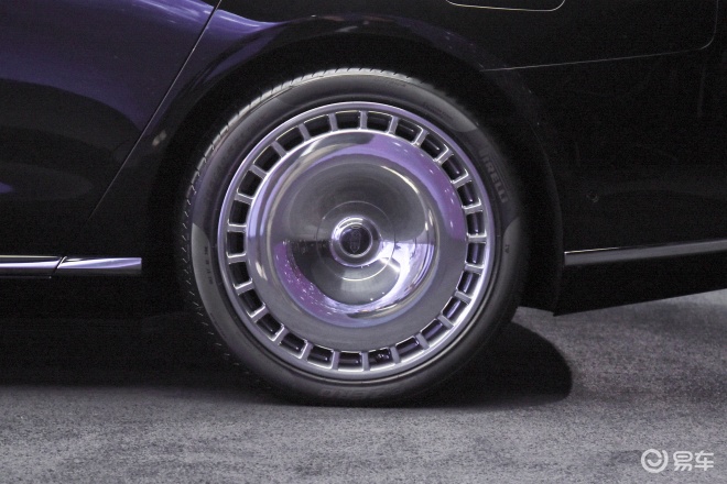 尊界S800开启预订48小时订单2108台 将于明年上半年上市_易车