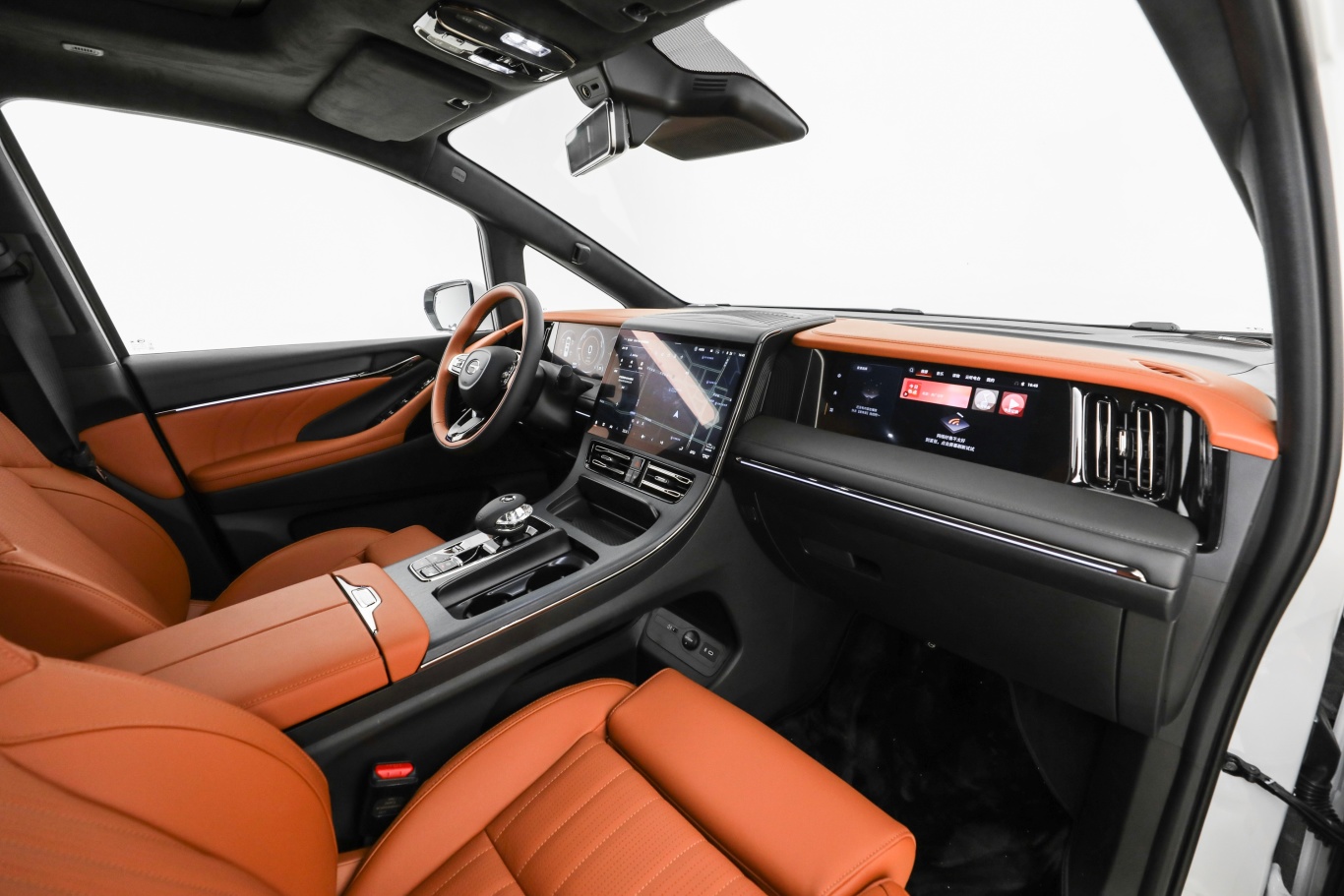 【传祺E9超级快充 2.0T 136km 宗师版内饰全景副驾方向图片-汽车图片大全】-易车