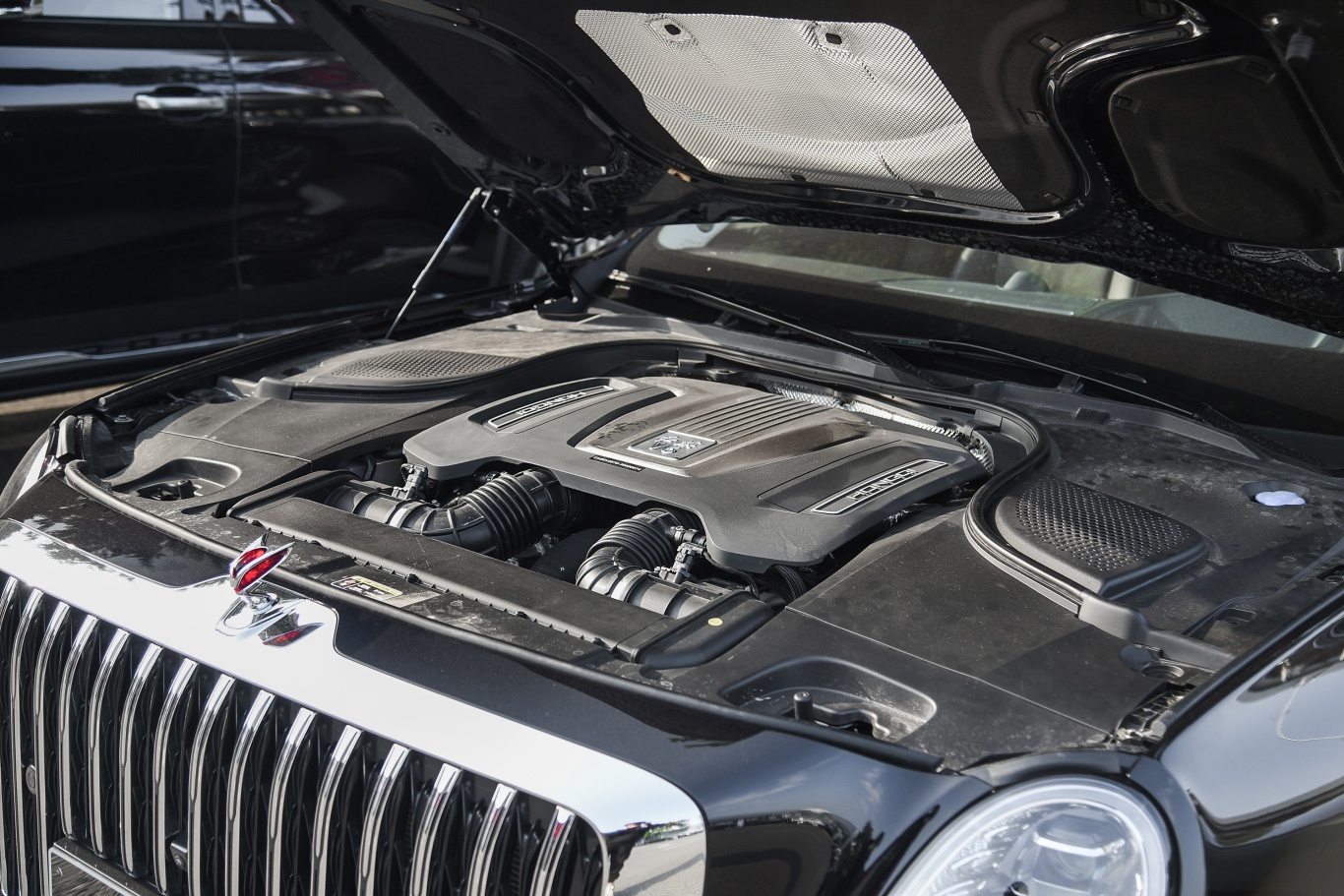 【红旗国雅3.0T V6版 5座动力底盘图片-汽车图片大全】-易车