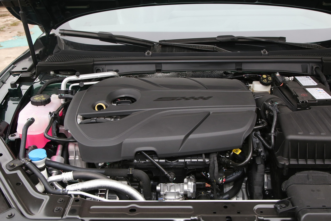 【MG72.0T 405 自动尊享版发动机/电机特写图片-汽车图片大全】-易车