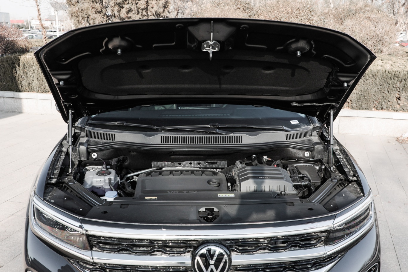 【揽境众享款 530TSI 四驱旗舰胜境版Pro 6座前舱整体图片-汽车图片大全】-易车