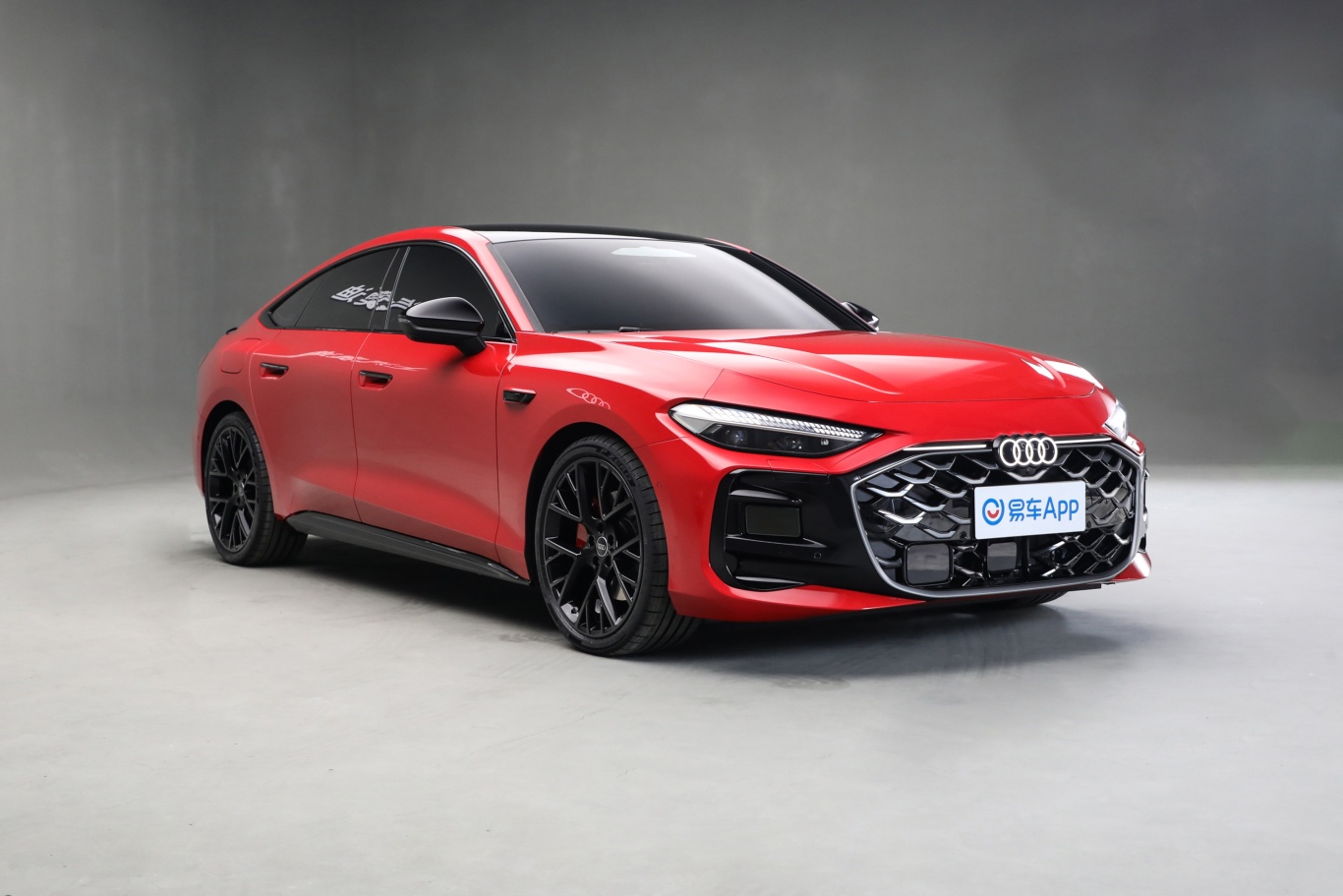 【奥迪A5L Sportback2.0T 首发限量版侧前45度车头向右水平图片-汽车图片大全】-易车