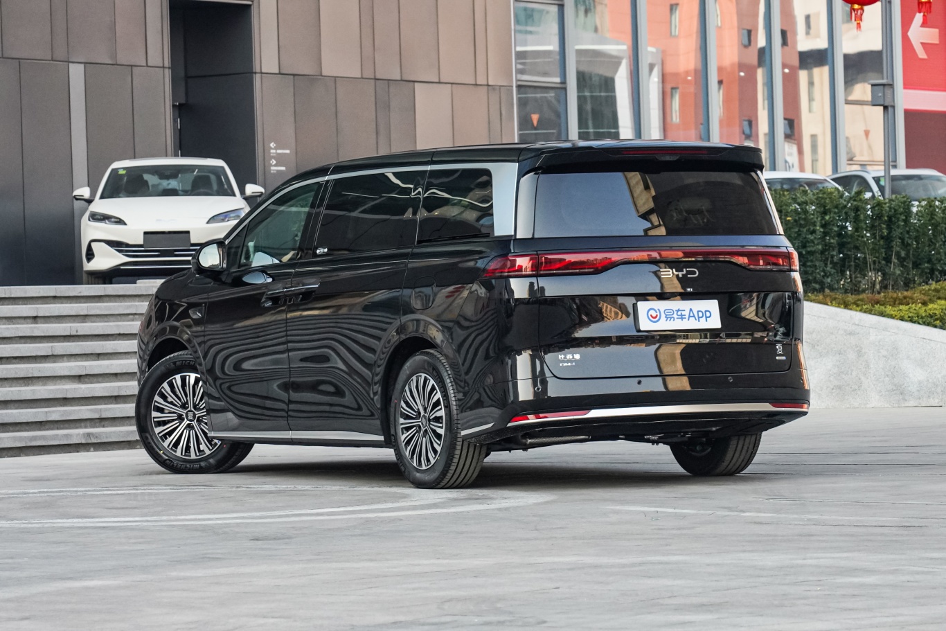 【夏DM-i 1.5T 180km 卓越型侧后45度车头向左水平图片-汽车图片大全】-易车