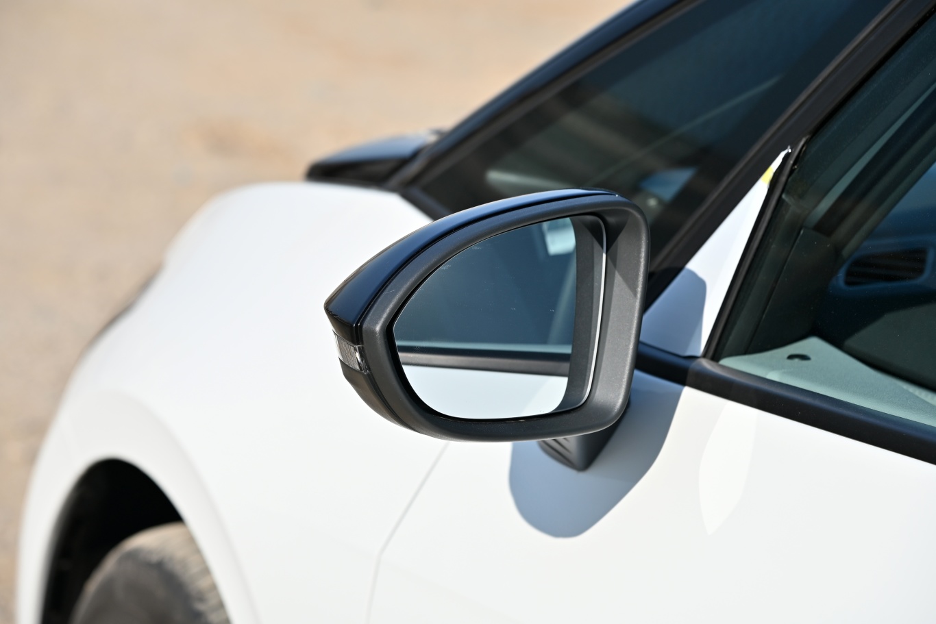 【大众ID.3聪明款 451km 纯净智享版后视镜镜面图片-汽车图片大全】-易车