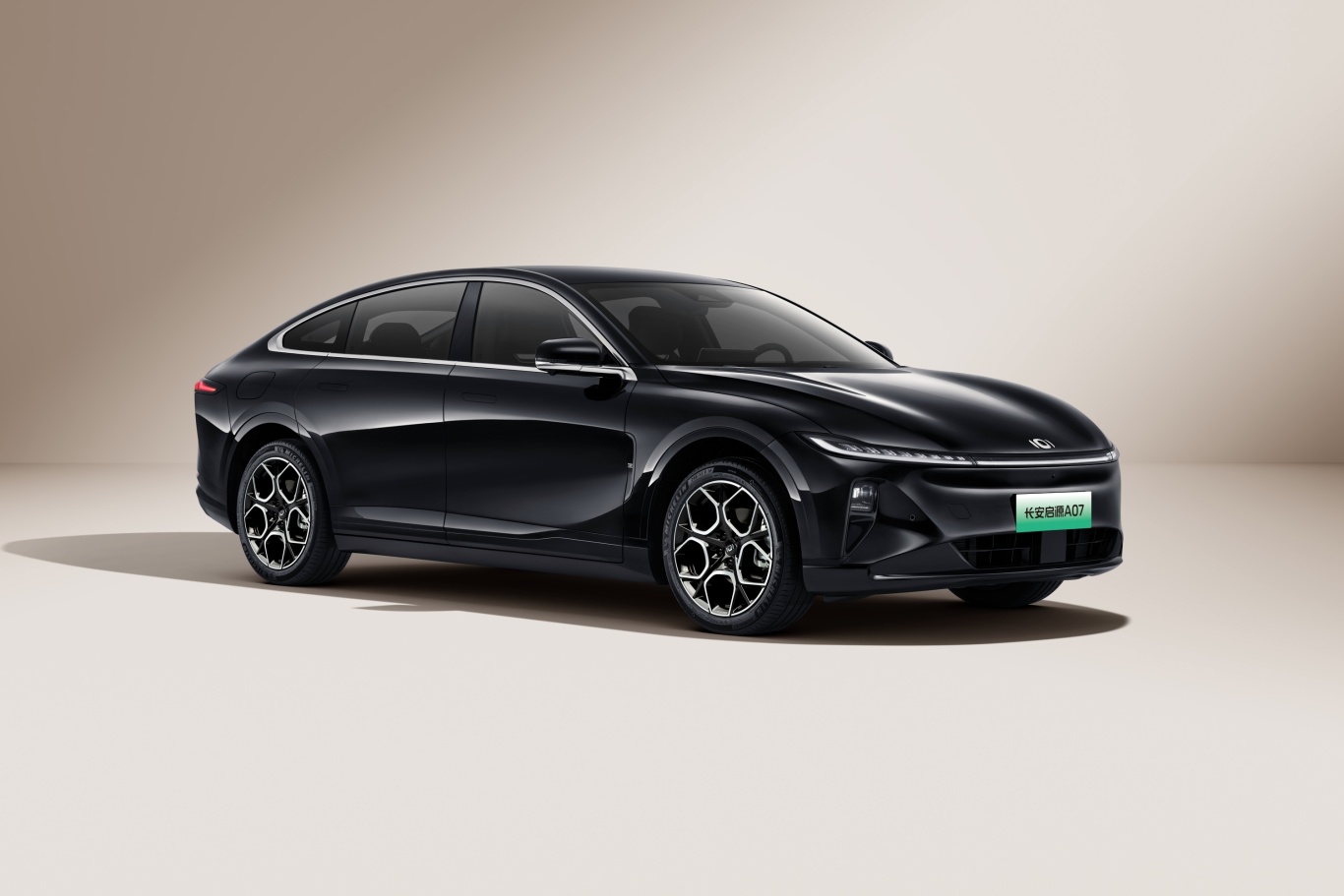 【长安启源A07增程 蓝鲸版 230km 旗舰型图片-汽车图片大全】-易车
