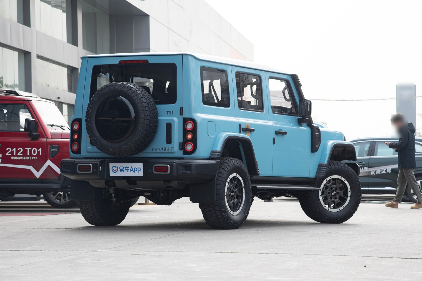 【212 T012.0T 长风版 汽油侧后45度车头向右水平图片-汽车图片大全】-易车