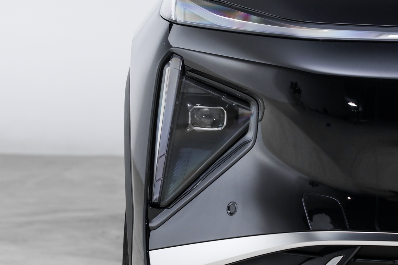 【银河L7EM-i 1.5L 115km 探索＋版外观灯组图片-汽车图片大全】-易车