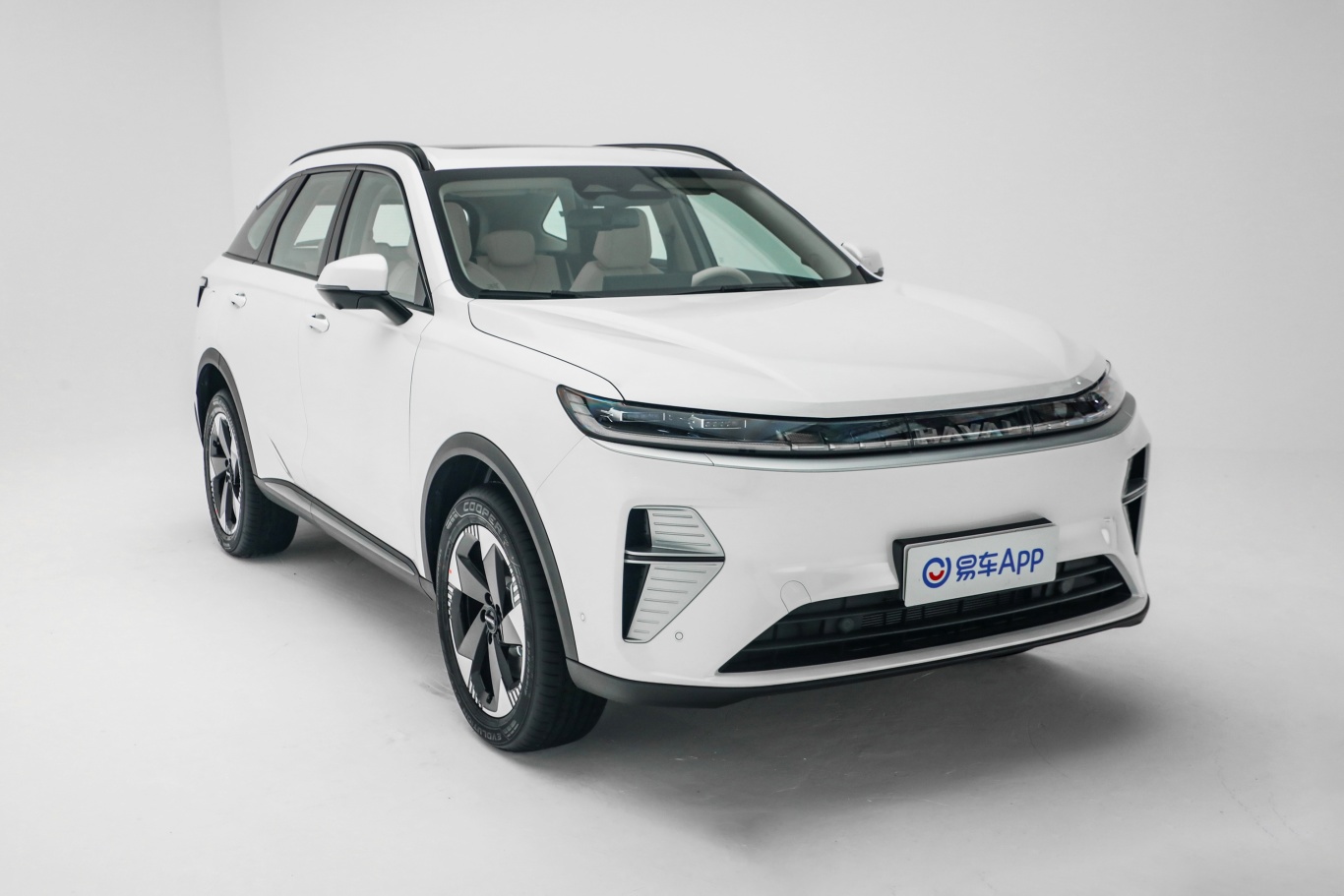 【哈弗枭龙MAX二代枭龙max 1.5T 标准版侧前45度车头向右水平图片-汽车图片大全】-易车