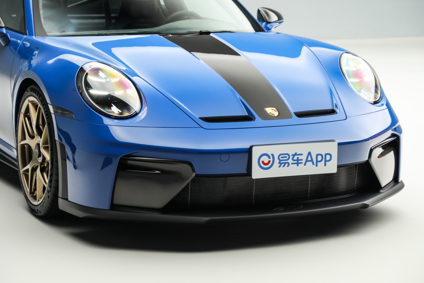 【保时捷911GT3 4.0L前格栅侧俯拍图片-汽车图片大全】-易车