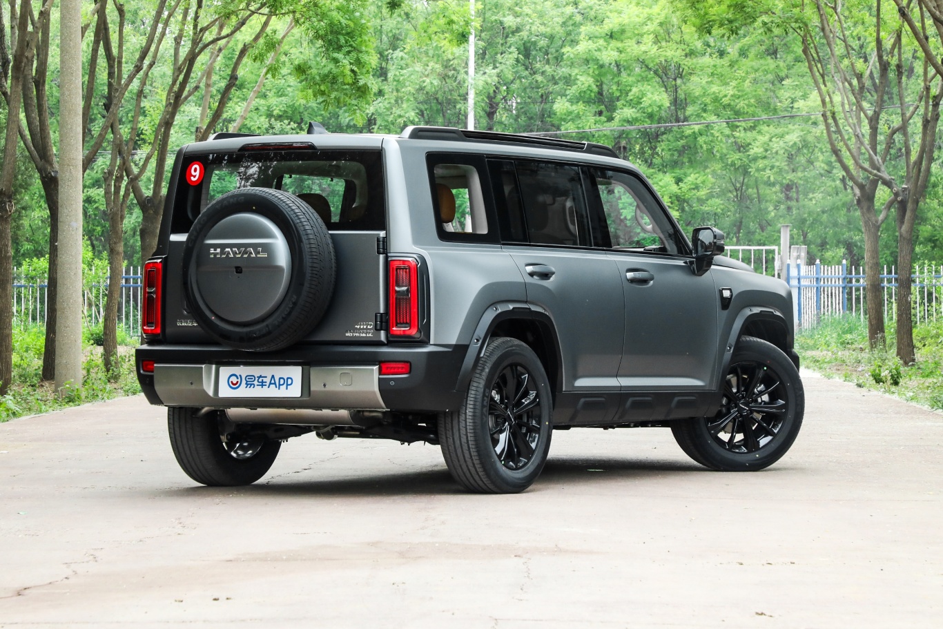 【哈弗猛龙燃油版2.0T Ultra版侧后45度车头向右水平图片-汽车图片大全】-易车