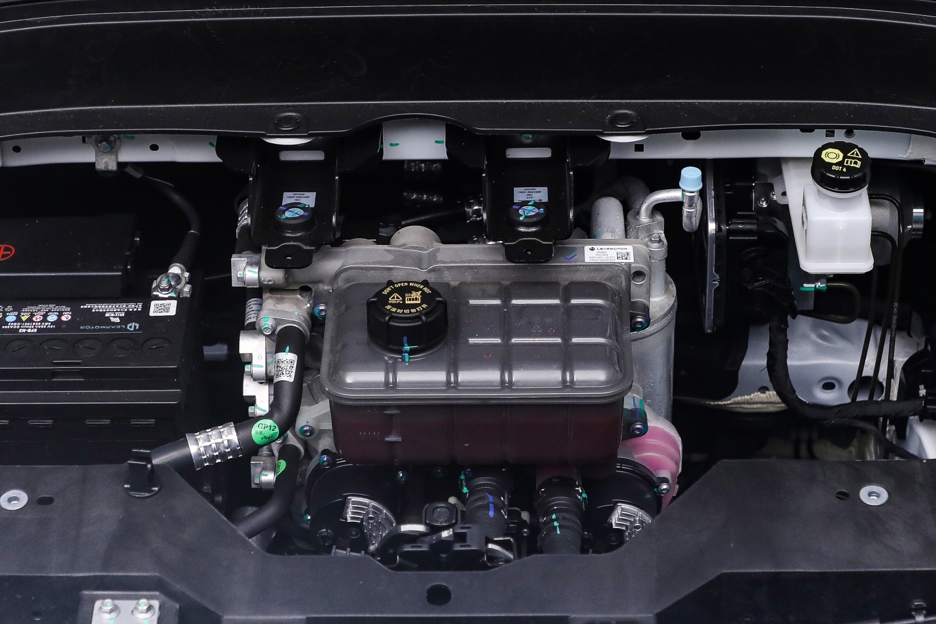 【零跑B10600km 悦享版发动机/电机特写图片-汽车图片大全】-易车
