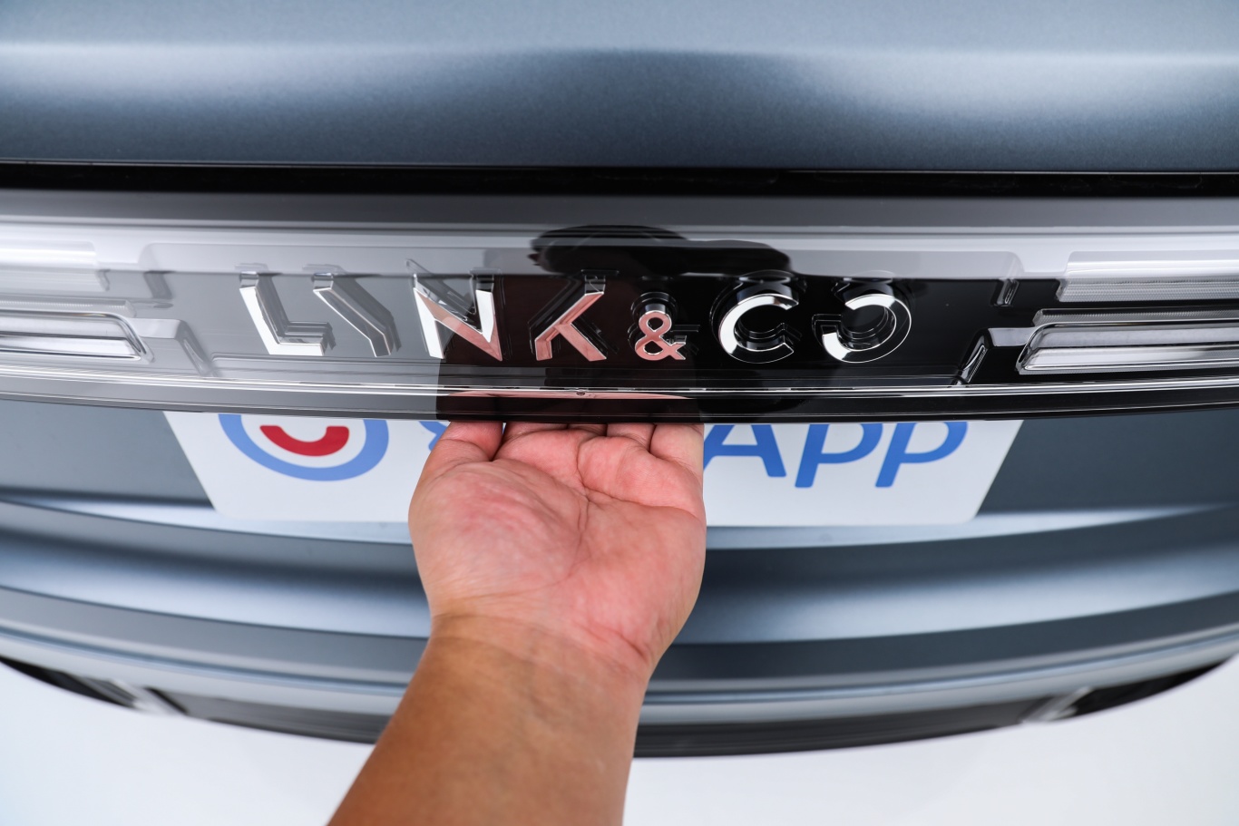 【领克012.0T 两驱焕新Pro版后备厢图片-汽车图片大全】-易车