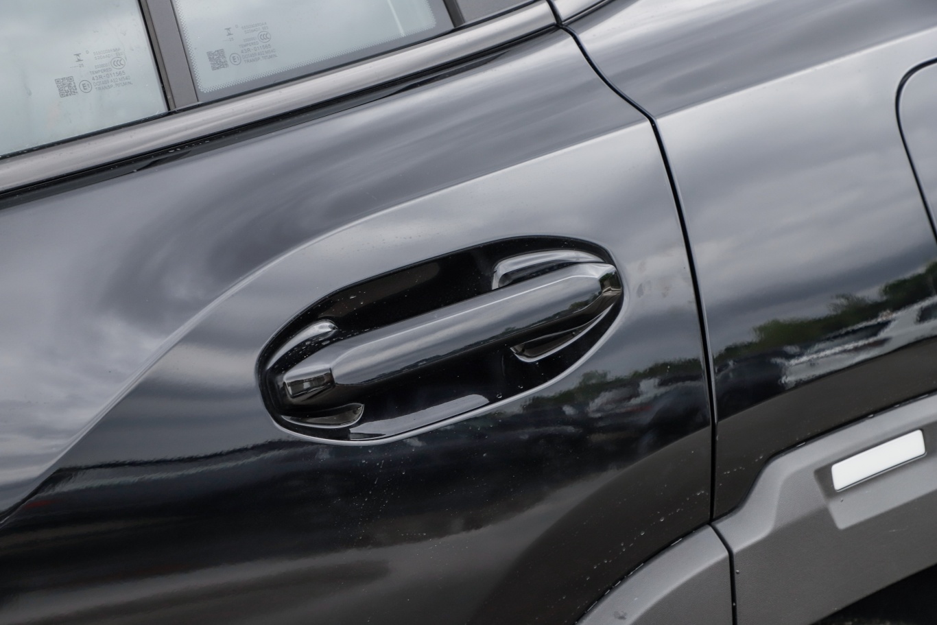 【山海T11.5T 226km 前驱穿越版驾驶员侧后门把手图片-汽车图片大全】-易车