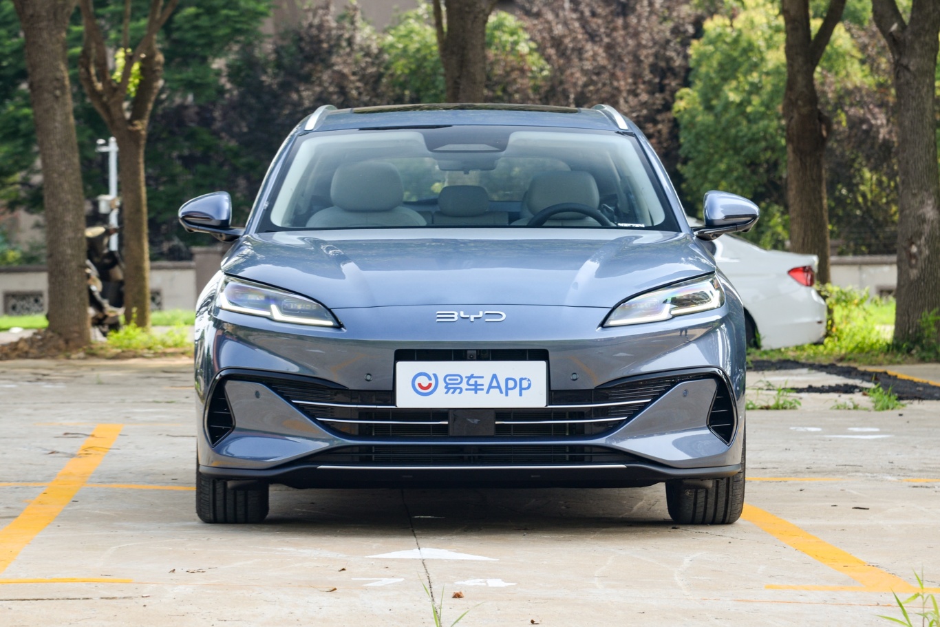 【海豹06DM-i旅行版DM-i 1.5L 150km 尊享型正前水平图片-汽车图片大全】-易车