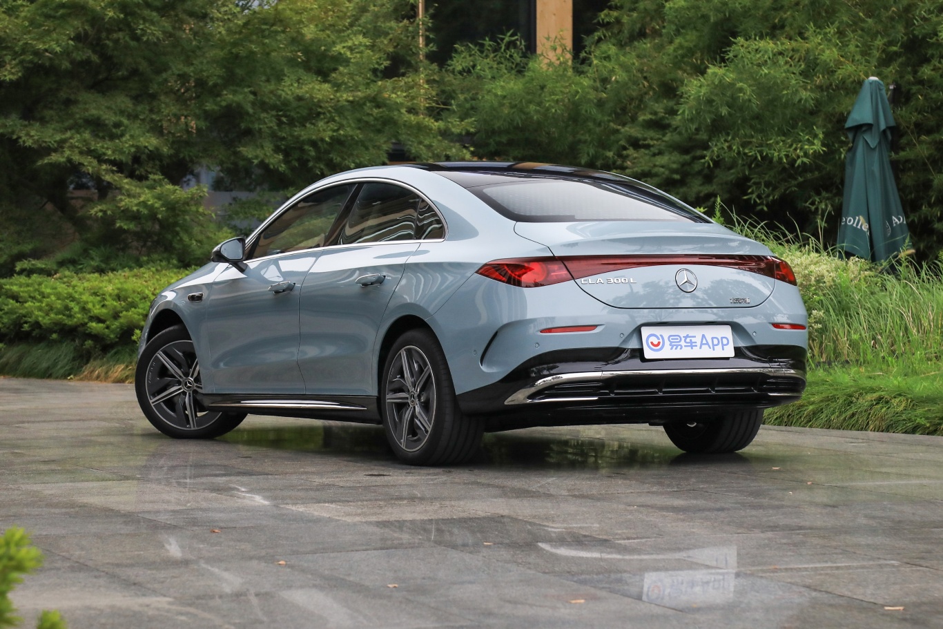 【奔驰CLA新能源CLA 300 L 超长续航领智版侧后45度车头向左水平图片-汽车图片大全】-易车