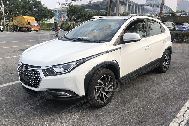 2018广州车展探馆：纳智捷U5 EV曝光 最大续航或达320km_汽车产经网