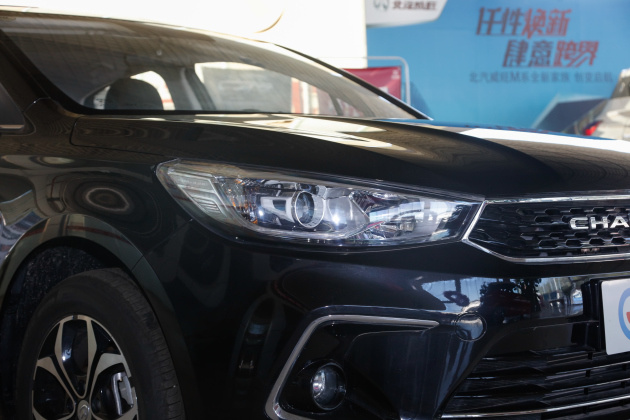 性价比首屈一指！比速腾好多了！ 捷达VA3 vs 北汽昌河A6_易车