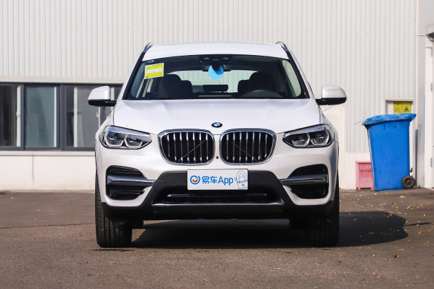 宝马X3全新归来！还配备自动泊车入位、胎压显示！和同级别标杆刚正面！_易车